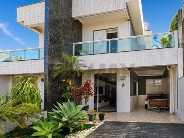 Casa com Piscina e Vista para a Serra — Condomínio Morada da Praia, Boracéia