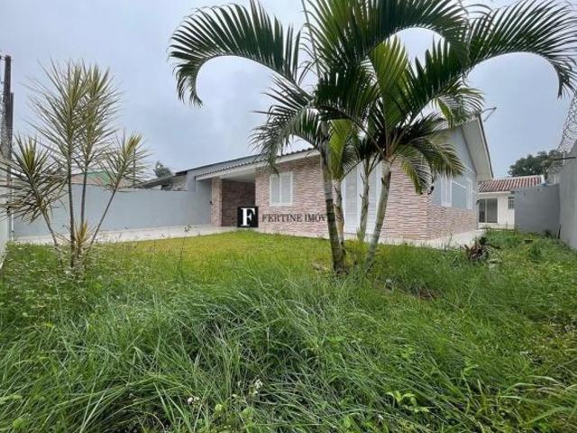 Casa com Piscina em Monções