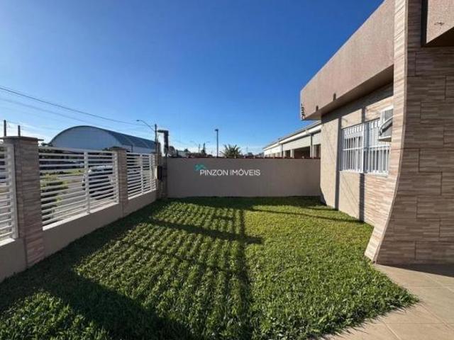 Casa com piscina em Atlântida Sul