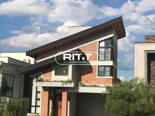 Casa com Piscina em Condominio em Paulínia, SP