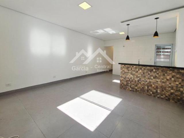 Casa com piscina em Peruíbe