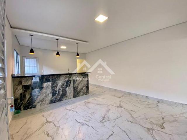 Casa com piscina em Peruíbe