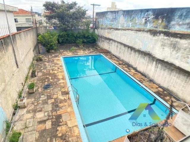 Casa com piscina em 300m² na Vila das Mercês Região da Saúde/Zsul