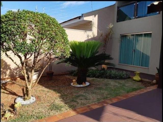 Casa com Piscina, Espaço Gourmet, 197 m², 3 Dorms, 2 Vagas, Santos/SP