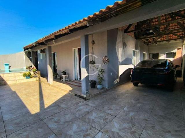 CASA COM PISCINA FAIXA MAR À VENDA EM IPANEMA