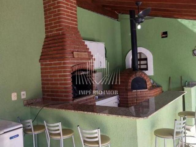 Casa com Piscina, Granja Cristiana