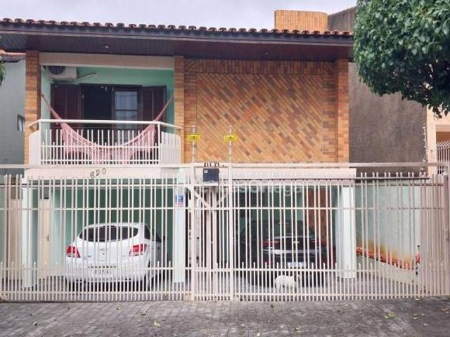 Casa com Piscina Jardim Leocádia