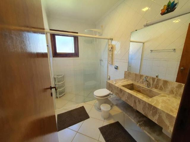 Casa com piscina, para 8 pessoas