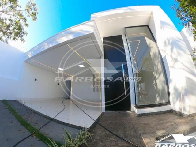 Casa com piscina para venda em Caldas Novas
