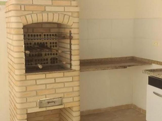 Casa com piscina para venda ou locação em Peruíbe SP, no Balneário Sambura! 3 quartos, 1 suíte, 3 sa
