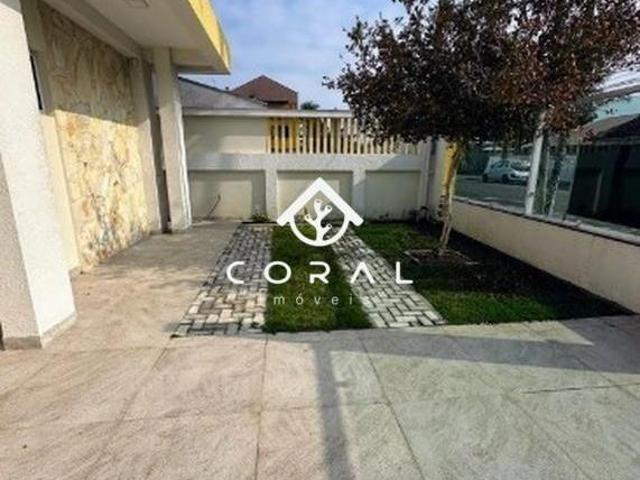 Casa com piscina próxima do mar no Betaras