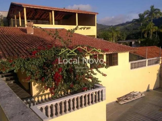 Casa com Piscina tipo chacara bairro da Repreza, 8 dormitórios à venda,estrada dos pitas. Salesóp