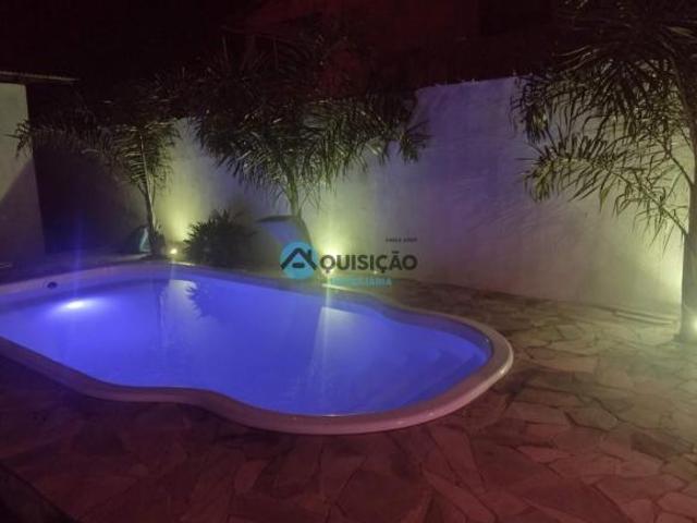 Casa com Piscina, Valor somente À Vista