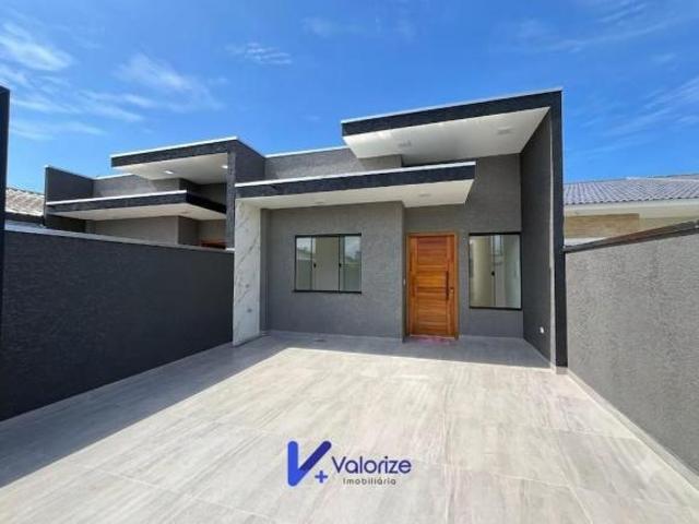Casa com piscina 03 Dormitórios em Santa Terezinha