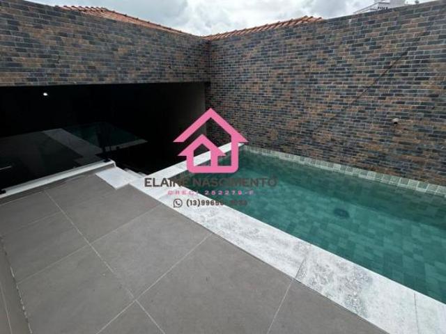 Casa com piscina 290m² no bairro da Aparecida