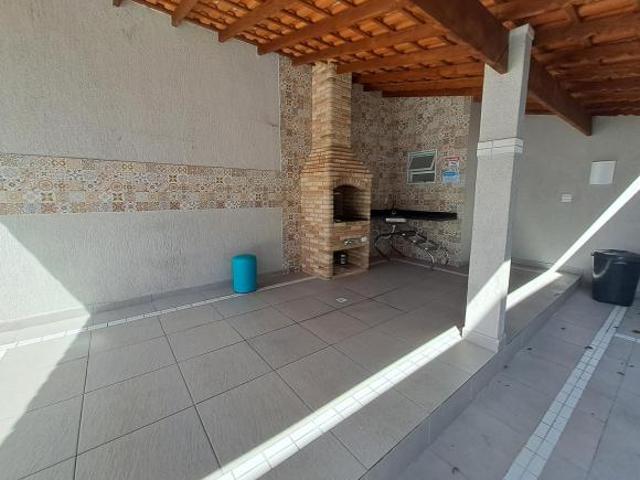 Casa com piscina 2 Dorm 300metros da Praia com Planejados