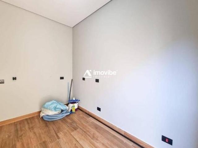 Casa com Piscina, 2 Dormitórios sendo 1 suíte no Jaguari em Americana/SP