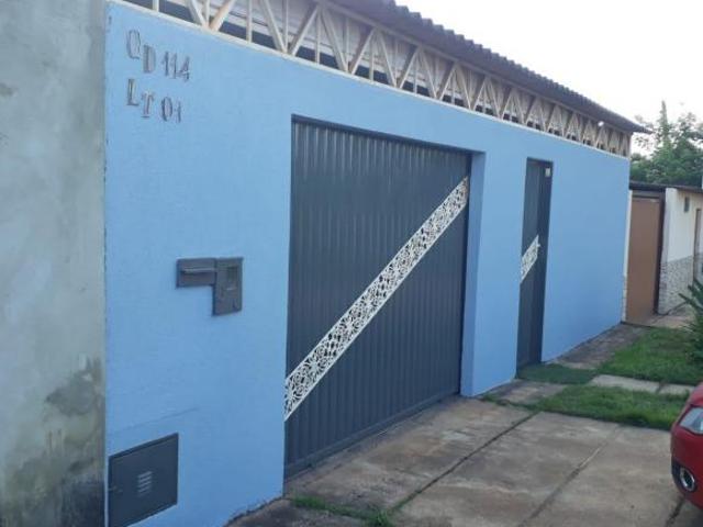 Casa com Piscina