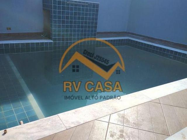 Casa com piscina 3 dorm1suite Balneário Tupi em Itanhaém