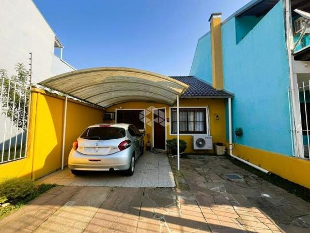 Casa com piscina, 3 dormitórios, 1 suíte, 2 vagas a venda na Hipica/zona Sul