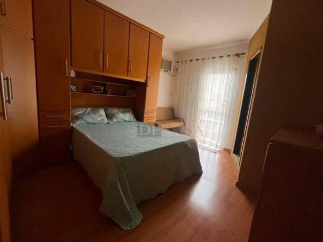 Casa com Piscina, 3 dormitórios à venda, 237 m² por R$ 1.100.000 Vila Aricanduva São Paulo/SP