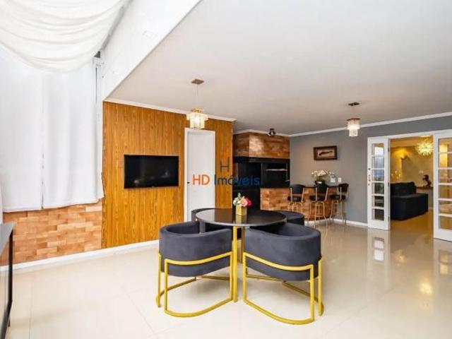 Casa com piscina, 3 suítes máster à venda, 414 m² por R$ 1.690.000 Jardim Social Curitiba/PR