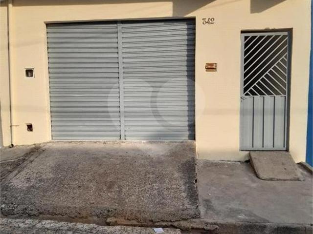 Casa com Ponto Comercial à Venda no Bairro São Pedro e São Paulo em Salto SP – Oportunidade para M