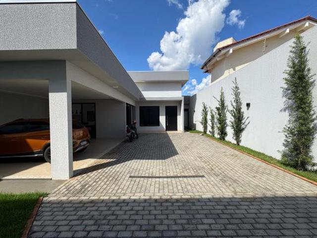 Casa com ponto comercial à venda no Setor Bandeirantes – Caldas Novas