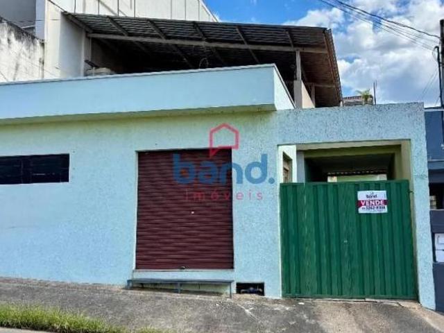 Casa com ponto comercial à venda por R$ 850.000 Vila Alcala Porto Feliz/SP
