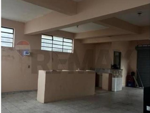 Casa com Ponto Comercial Bragança Paulista à venda