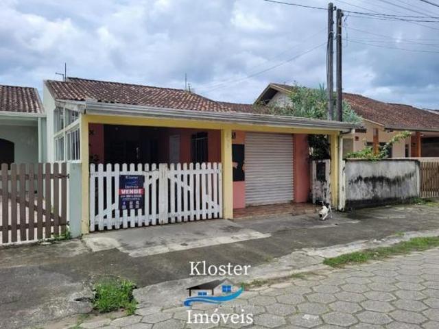 CASA COM PONTO COMERCIAL NO BALNEÁRIO IPANEMA!