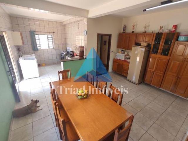 Casa com ponto de comércio 3 dormitórios à venda, 233 m² por R$ 500.000 Jardim São Francisco San