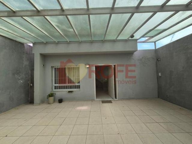 Casa com planta inteligente, 3 vagas, área gourmet e suíte com closet e banheira