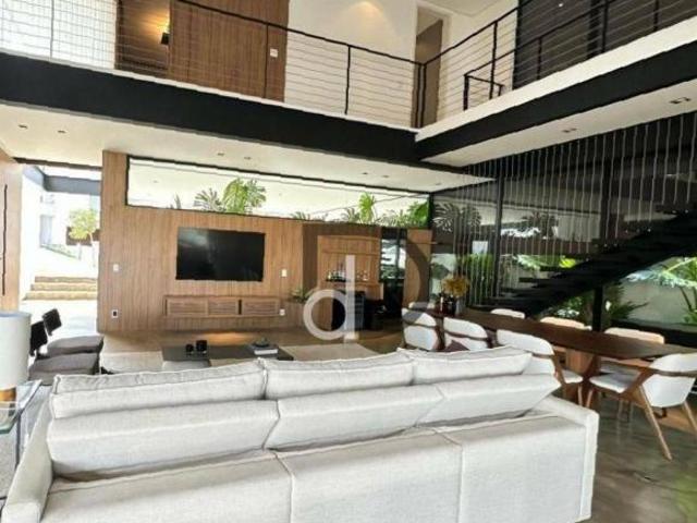 Casa com quarto à venda, 455 m² por R$ 4.450. Condomínio Residencial Reserva das Palmeiras Valin