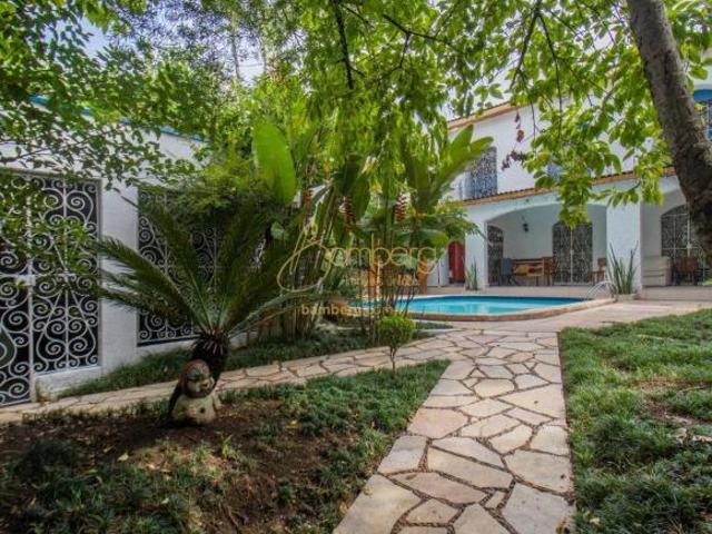 Casa com quartos a venda no Campo Belo