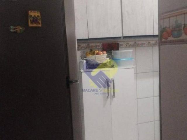 Casa com Quintal e Churrasqueira na Zona 1 do Caiçara – 1 Dormitório Próxima à Praia