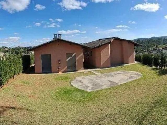 Casa Com Quintal Grande no Residencial Oásis Vargem Grande Paulista