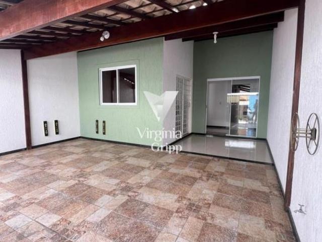 Casa com quintal Jardim Brasília Betim MG