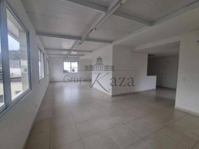 Casa com renda Alto de Pinheiros 4 Dormitórios 391m²