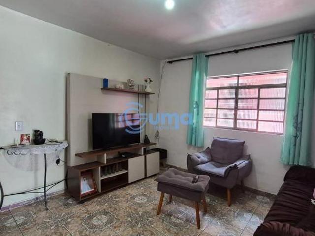 Casa com salão comercial, à venda em avenida movimentada da Cidade Planejada II em Bragança Paulista