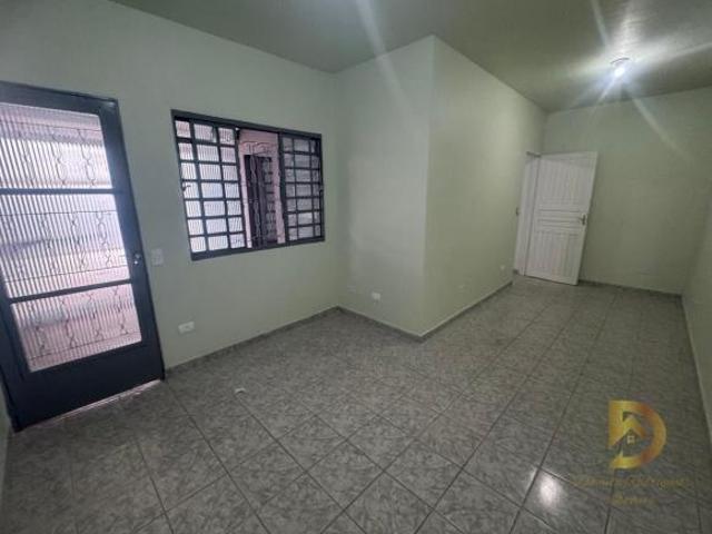 Casa com Salão Comercial à Venda em Laranjeiras Caieiras – R$750mil