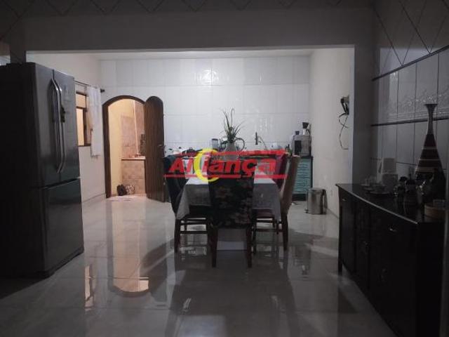 CASA COM SALAO SALAO COMERCIAL