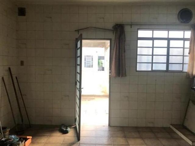 CASA COM SALAS À VENDA EM VILA BOAVENTURA EM JUNDIAÍ/SP