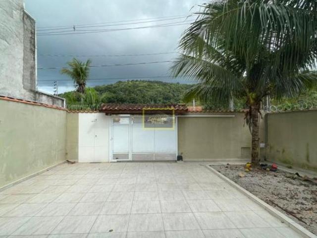 Casa com sobrado à venda em Massaguaçu
