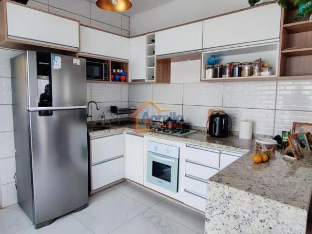 CASA COM SPA, ÁREA GOURMET E EDÍCULA NO MURAYAMA