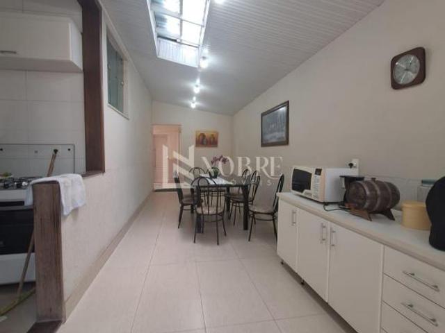 Casa com Suíte, 3 Quartos e Espaço Gourmet – Imbaúbas, Ipatinga