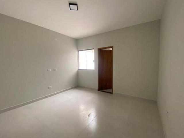 Casa com Suíte, Cozinha Americana em Granito e Quintal – Cidade Jardim, Pinda