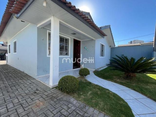 Casa com Suíte, Closet e Amplo Quintal | São José dos Pinhais