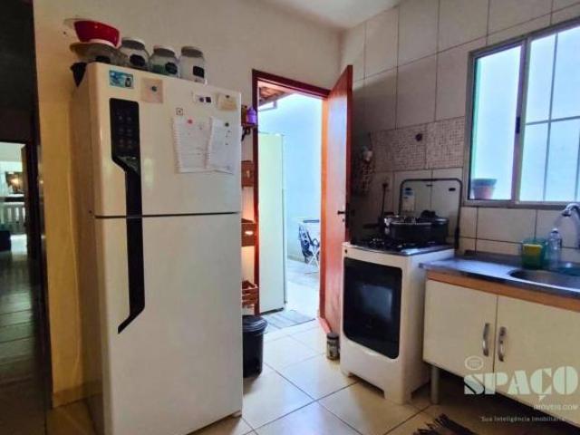 Casa com Suíte no Mombaça Próxima ao Shopping