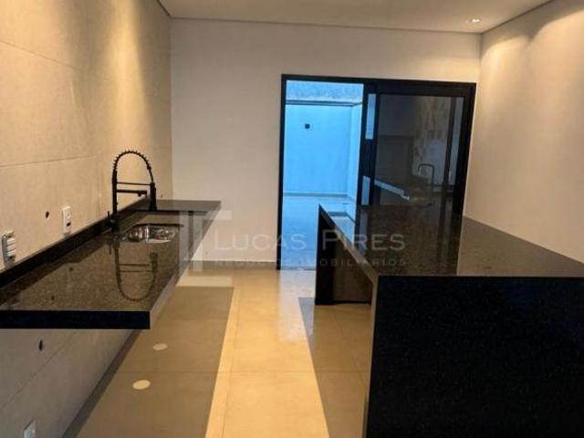 Casa com suíte no Residencial Horto Florestal Villagio